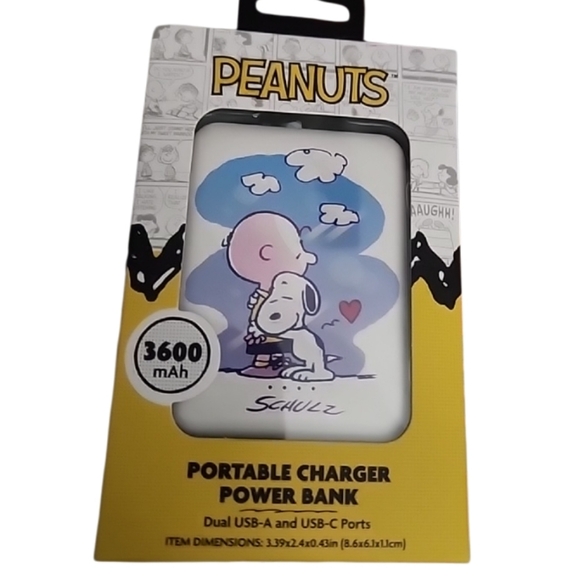 Peanuts | Other | Peanuts Charlie Brown Snoopy Portable Charger Power ...